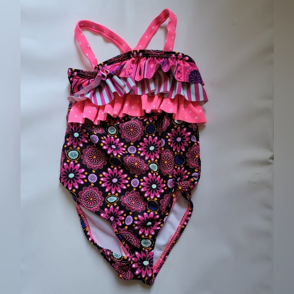 Circo | Swim | Pink Flowered Girls Bathing Suit Size 2t | Poshmark